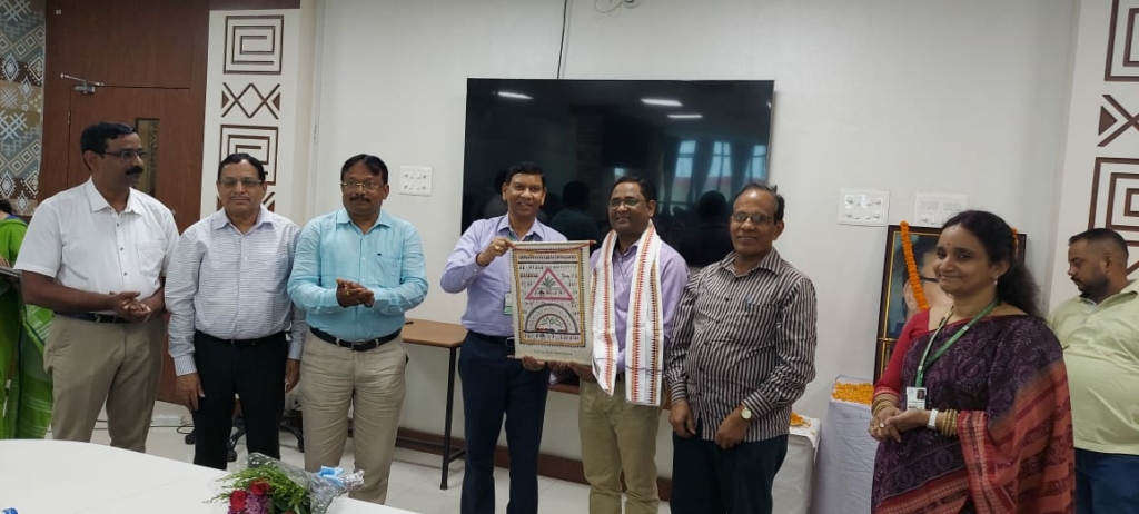 KISS-DU Organizes Session on ‘Entrepreneurship Ecosystem in Tribal ...