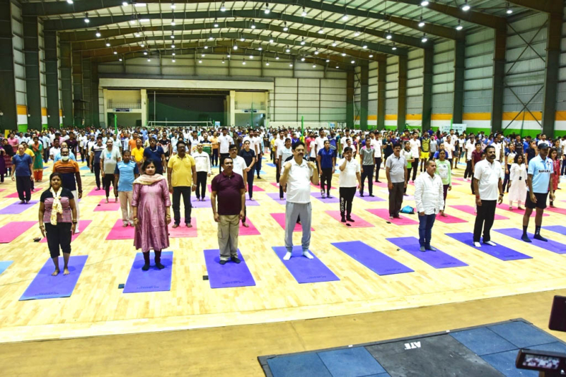 KIIT & KISS Observe the 8th International Day of Yoga - KISS Deemed to ...