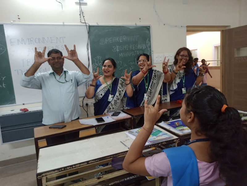 KISS-DU Celebrates International Week of Sign Languages - KISS Deemed ...
