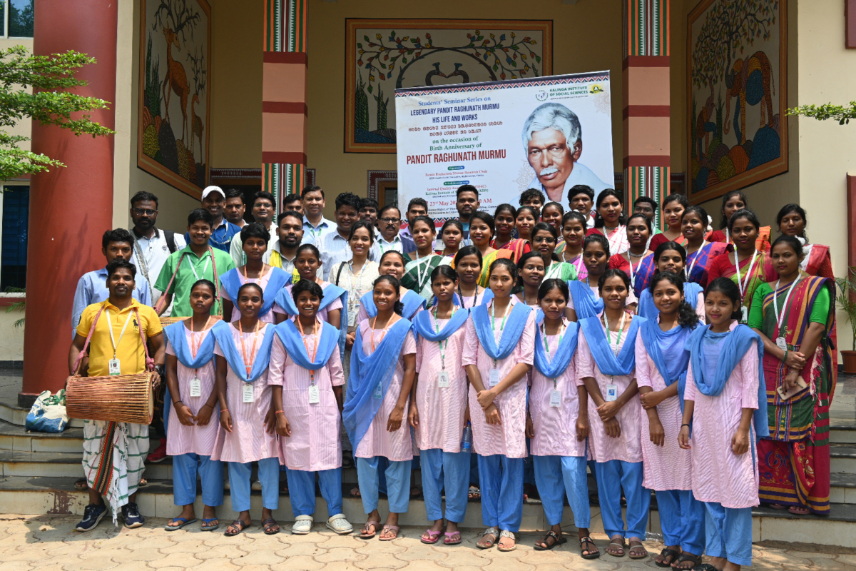 Pandit Raghunath Murmu - KISS Deemed to be University